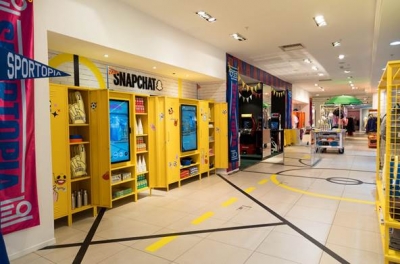 Snapchat launches AR locker room | News | Retail Technology